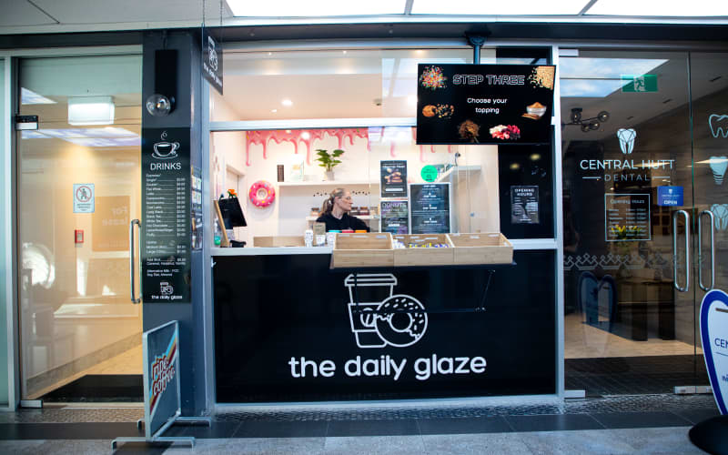 Doughnut shop shuts down after back-to-back break-ins | RNZ