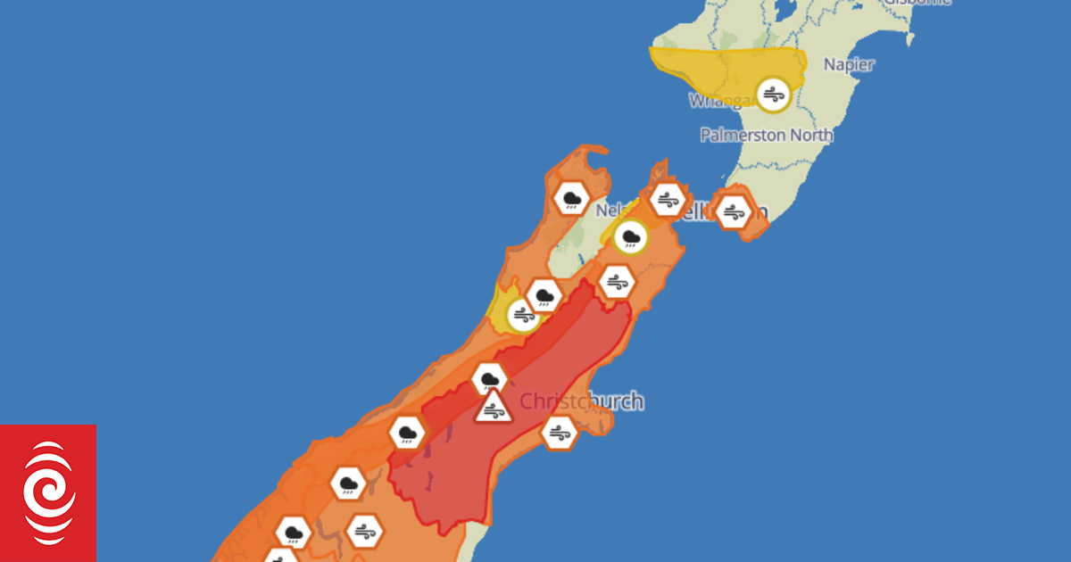 MetService issues red level strong wind warning for Canterbury | RNZ News