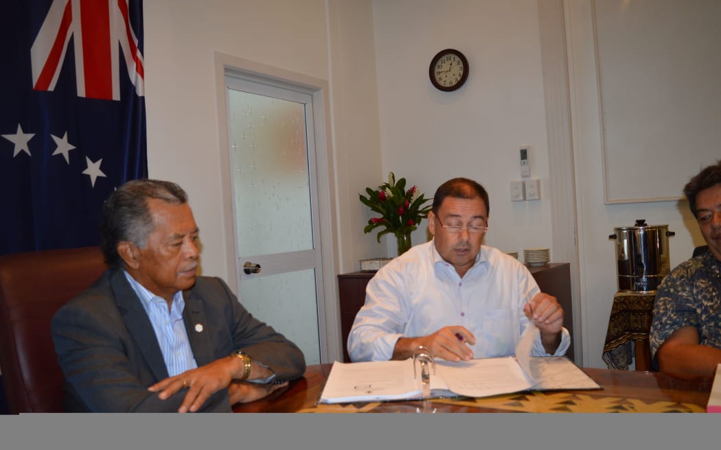 Cook Islands government confident its position is safe | RNZ News