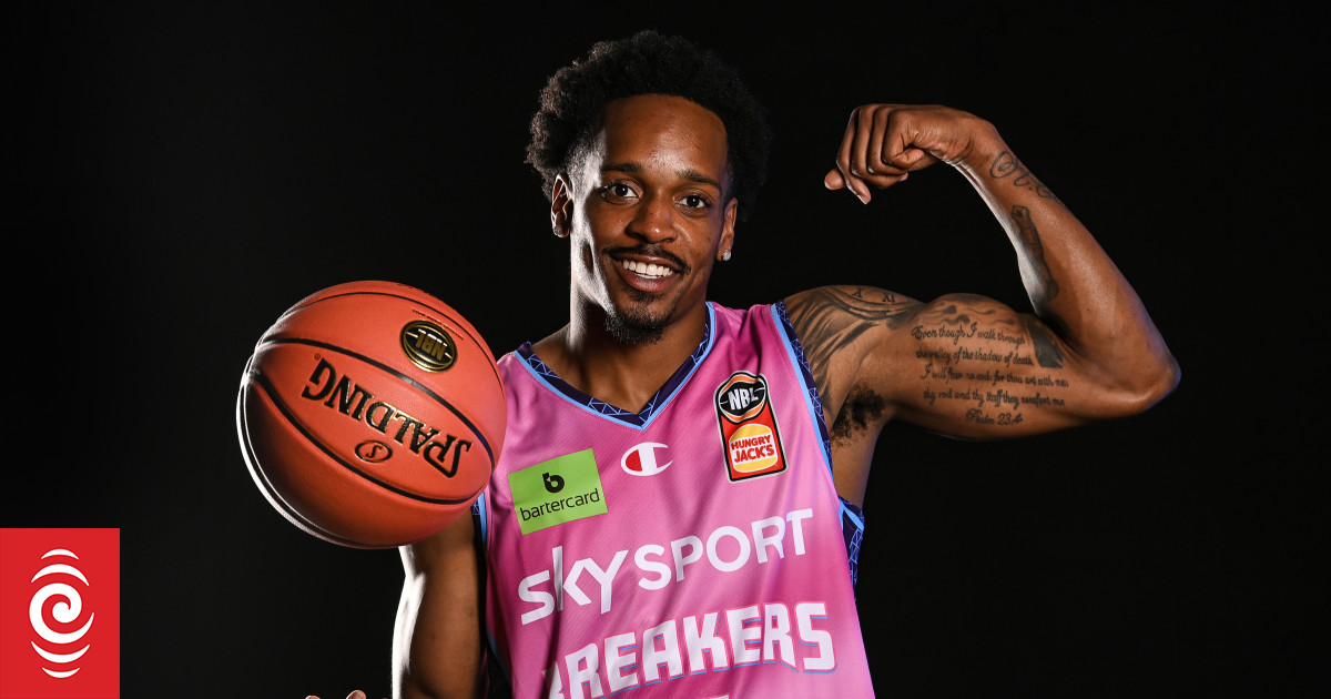 Breakers move to top of NBL | RNZ News