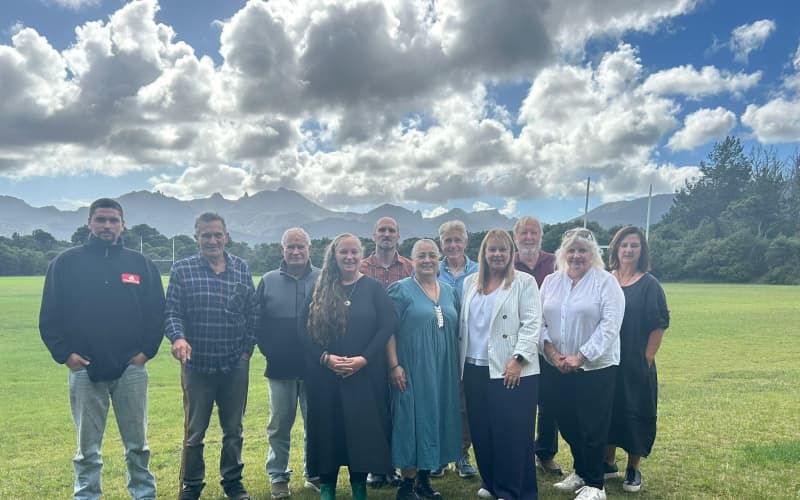 Aotea/Great Barrier Island iwi meet with government amid overfishing ...