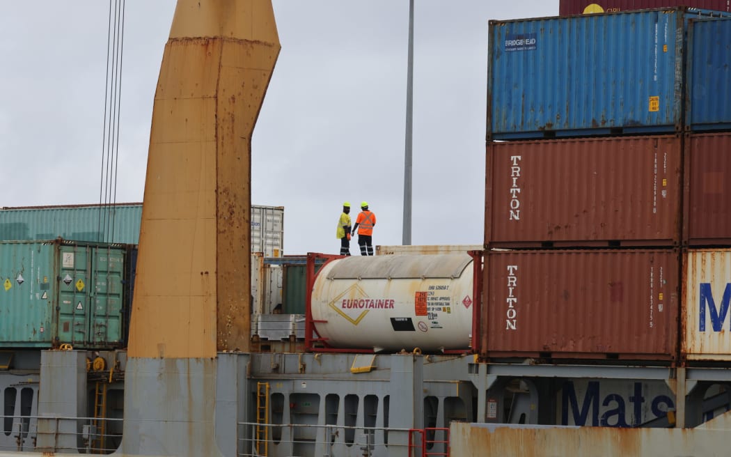 Cook Islands government urges energy conservation amid global fuel ...