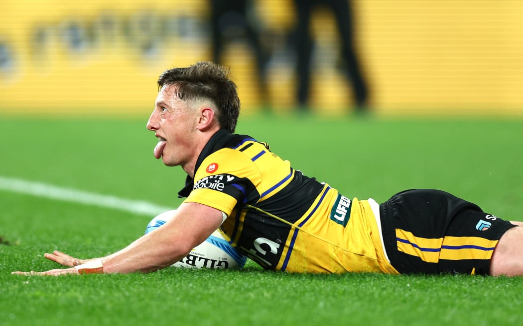 'No chance of complacency' as Hurricanes embrace favourites tag ahead ...