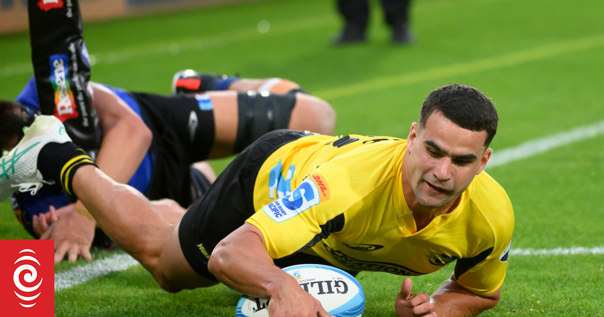 Super Rugby Pacific: Hurricanes 29 Blues 21 as it happened | RNZ News