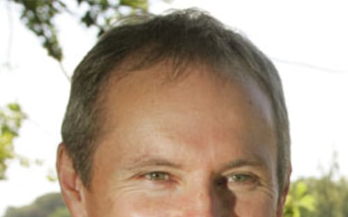 Musical Chair: Rob Hamill | RNZ