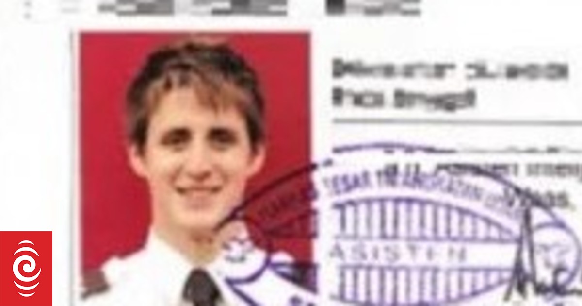 Rebel group in Papua says kidnapped NZ pilot safe | RNZ News