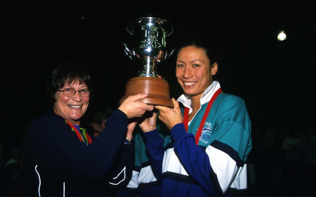 Netball legend Robyn Broughton dies | RNZ News