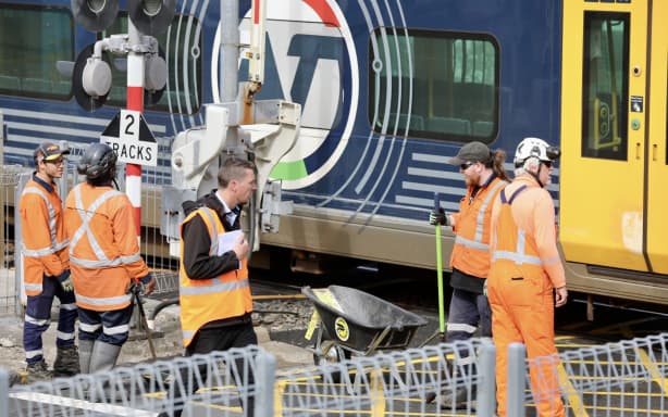 Trips cancelled on Auckland's western line as train hits car | RNZ