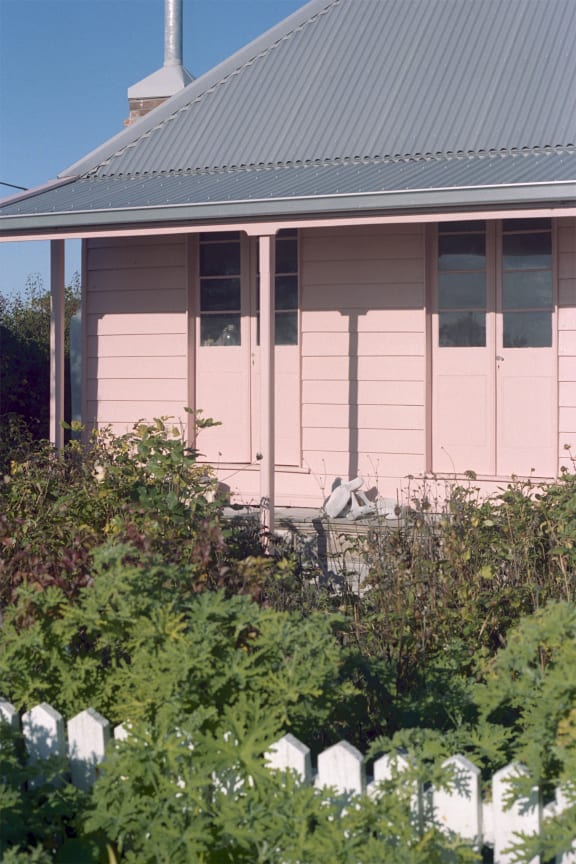 Artist Emily Parr is inspired by the sea | RNZ