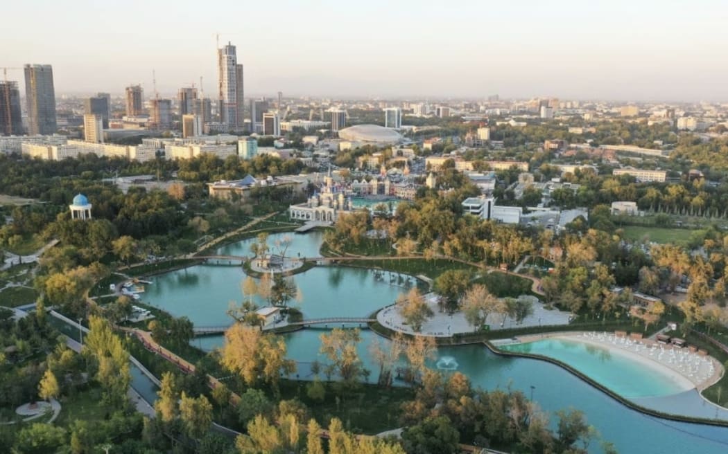 Calling Home: Alex Rothman in Tashkent | RNZ