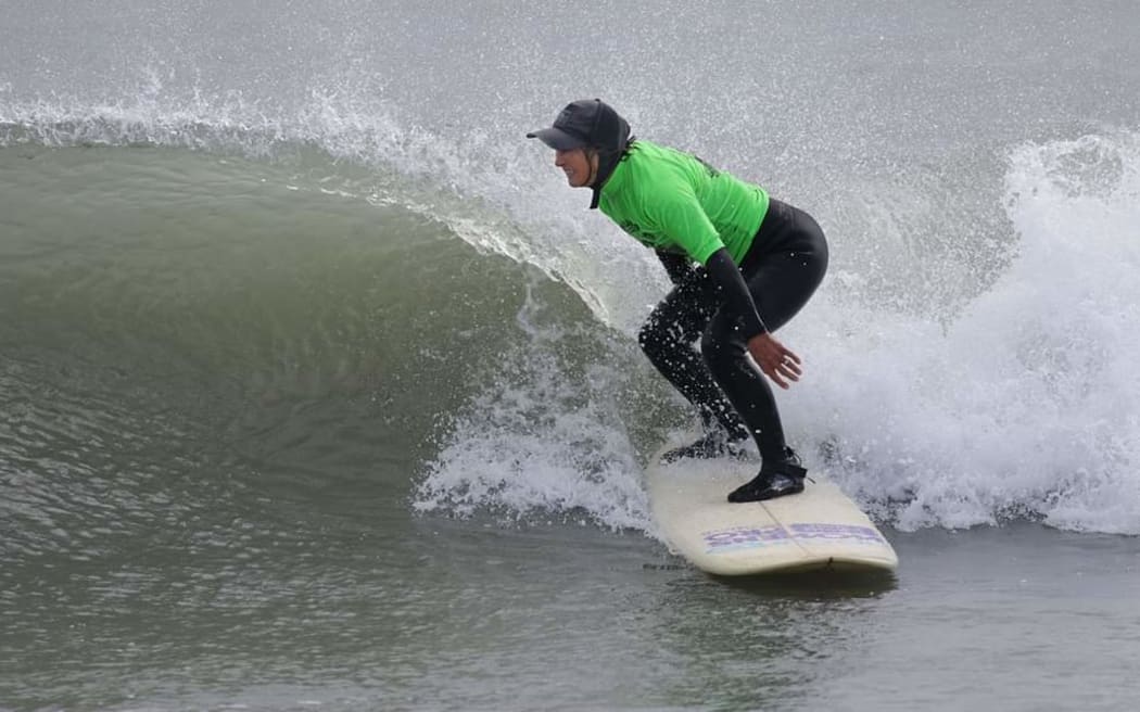 Pioneer women surfers reflect on their struggle for recognition | RNZ News