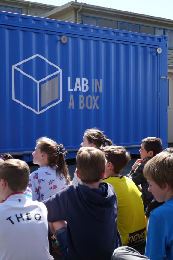 Lab-in-a-Box 2015 | A Gallery from News | RNZ