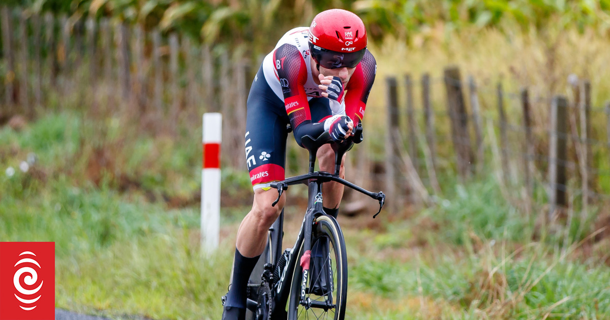 Nelson cyclist scores his first pro win | RNZ News