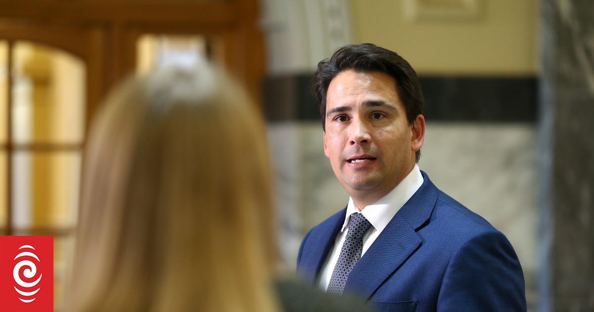 Government asked to waive legal privilege for lockdown detail | RNZ