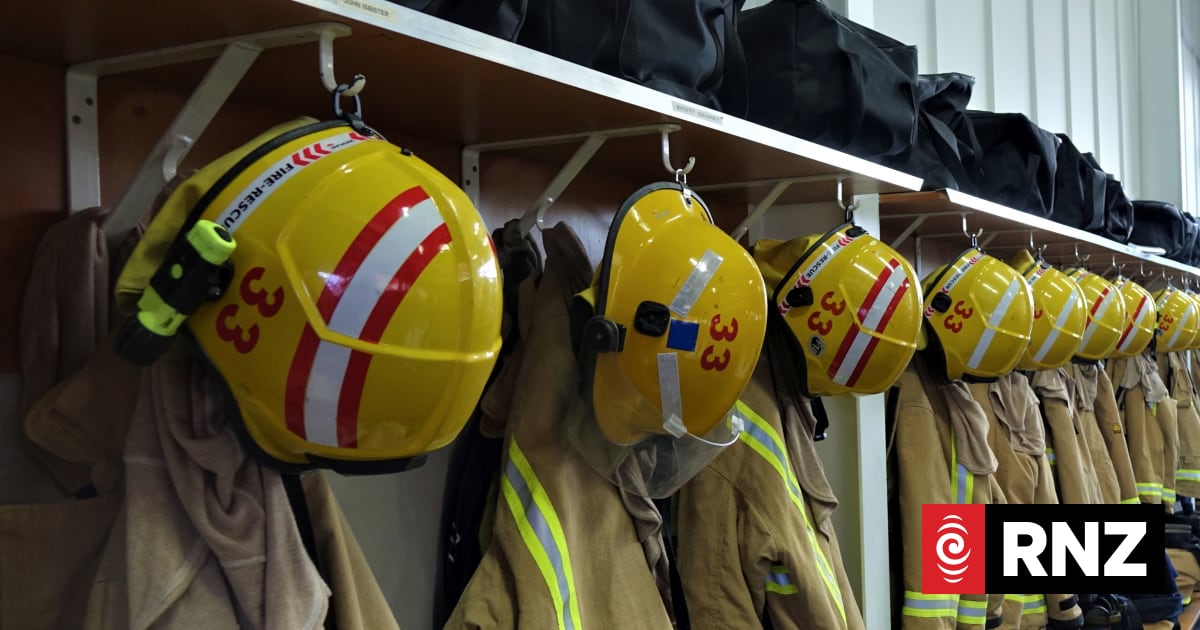 Summer fire risk could be elevated by lower crew levels | RNZ