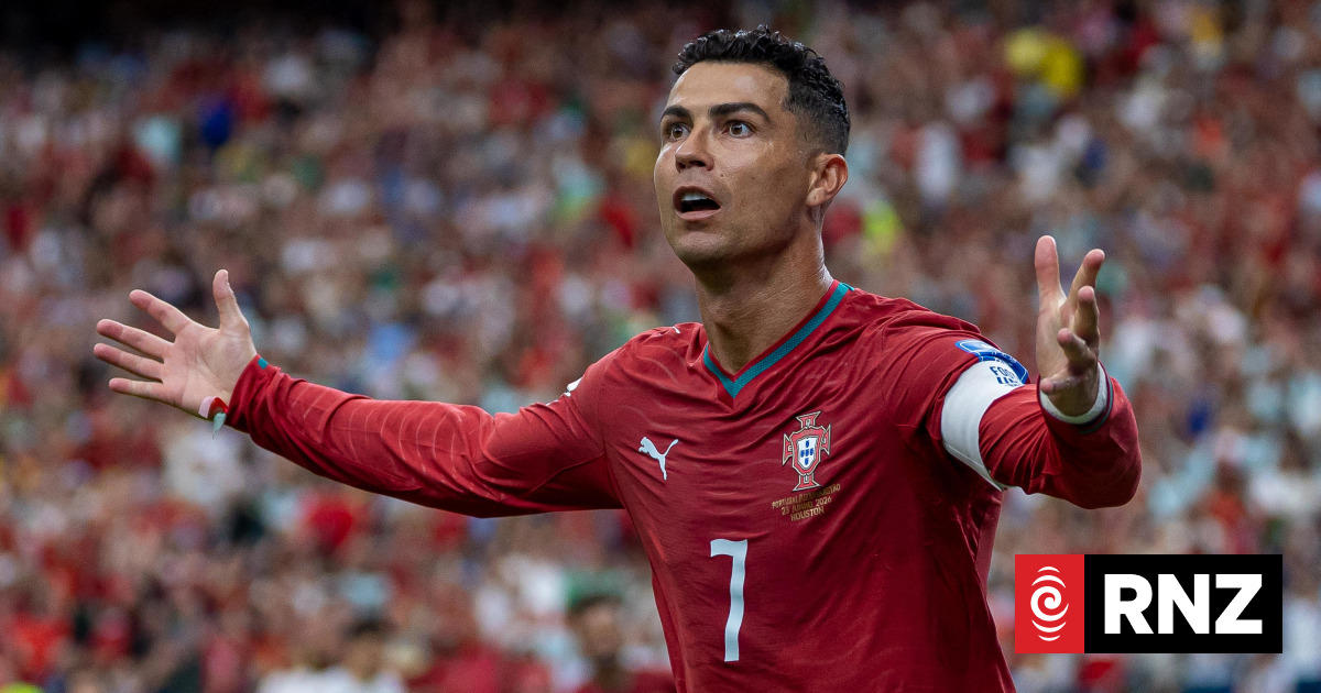 Jenny Bindon: Who's looking good for FIFA World Cup | RNZ
