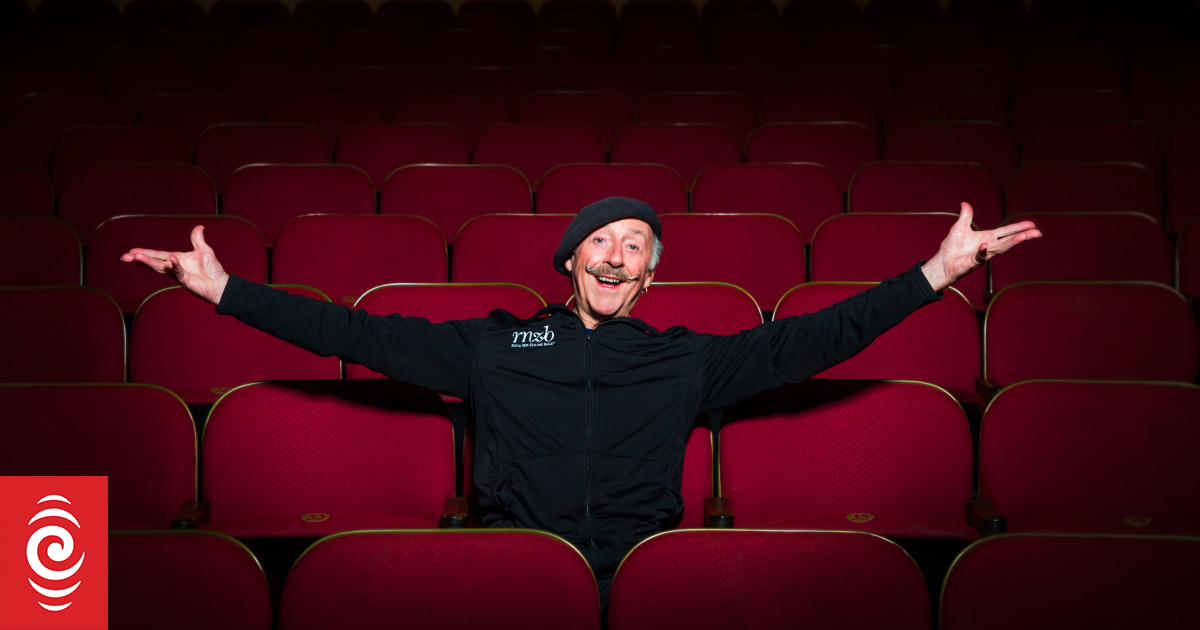 Mainstay of New Zealand ballet Sir Jon Trimmer dies aged 84 | RNZ News