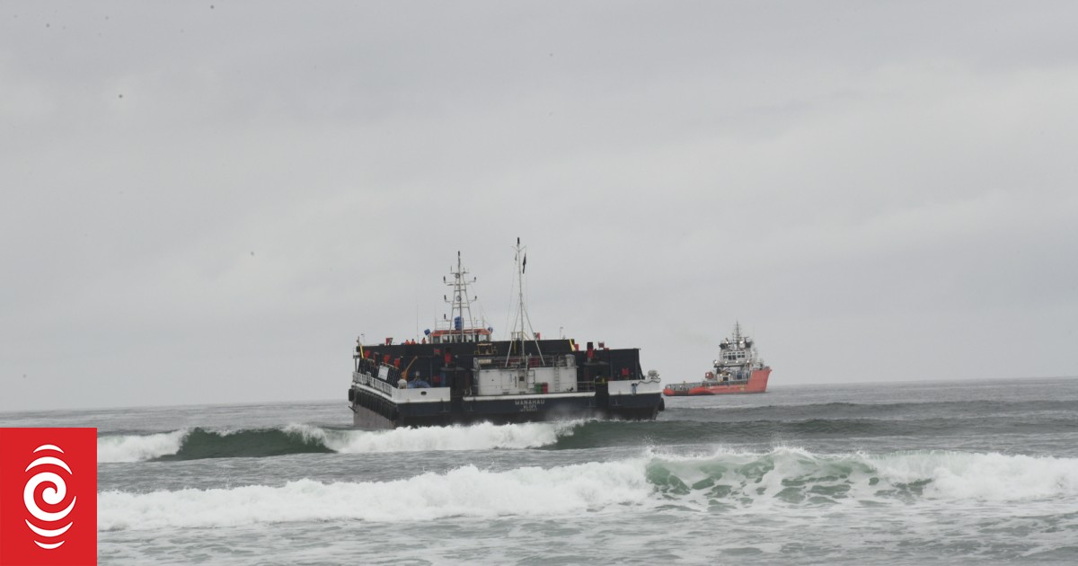 Around the motu : Lee Scanlon in Westport | RNZ