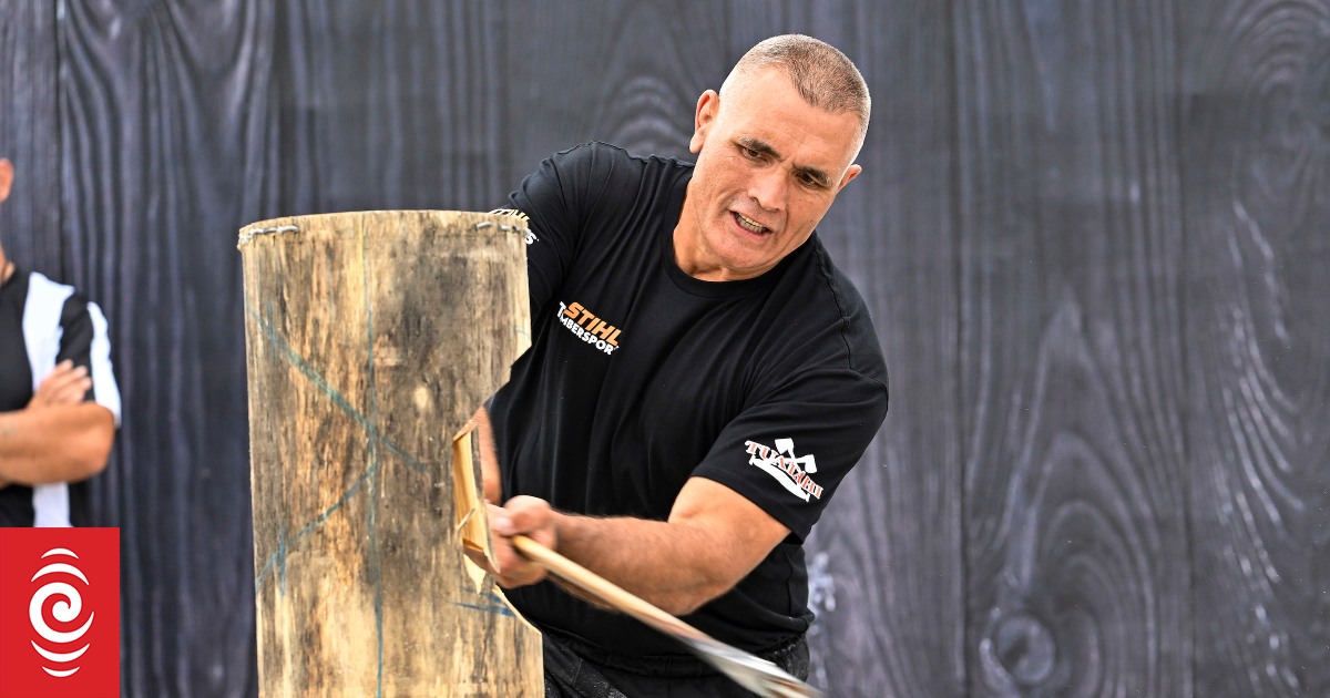 Axeman Jason Wynyard takes swing at record 10th world title | RNZ News