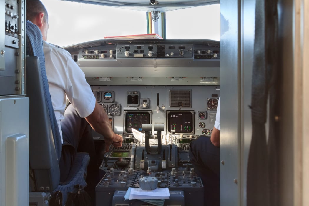 Pilot rest break rules 'inadequate' | RNZ News