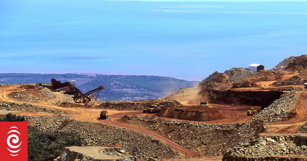 ANU divests from Oil Search, Newcrest and Santos | RNZ News