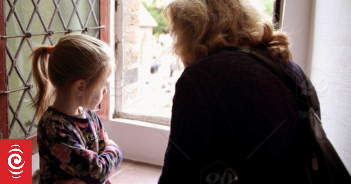 Teaching UnSelfie | RNZ