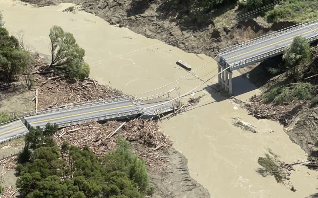 Widespread devastation: Gabrielle in pictures | RNZ News