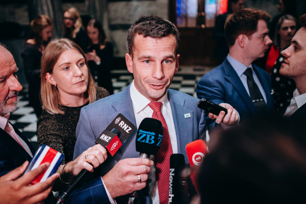 New political poll: Assessing the fortunes of the minor parties | RNZ News