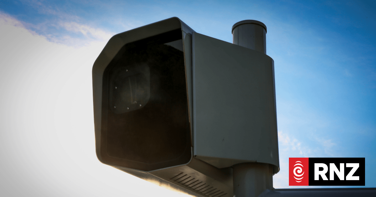 'Revenue gathering': Mayor takes swing at NZTA speed cameras | RNZ News
