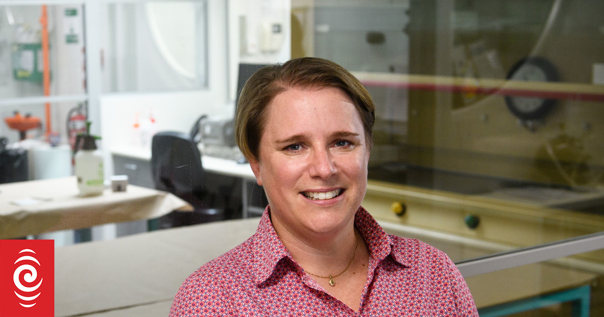 Crime-busting software package wins PM's Science Prize | RNZ News Crime-busting software package wins PM's Science Prize | RNZ News