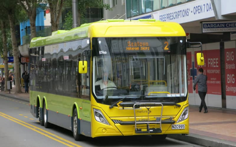 Extra month of cheap fares in capital will allow technology catch-up | RNZ