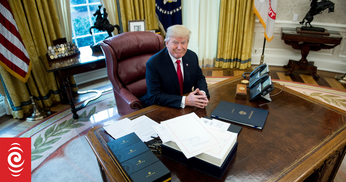 Trump says he is a 'very stable genius' | RNZ News