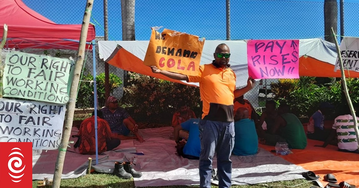 Fiji Water workers strike enters day four - Union 'hopeful' for a ...