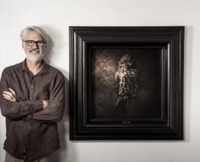 Prominent portrait photographer Jae Frew shifts focus | RNZ