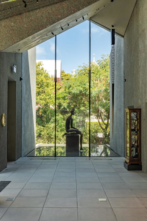 The art and history of Ravenscar House | A Gallery from Nine To Noon ...