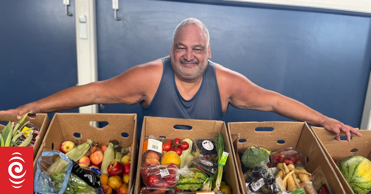 How free lunch leftovers are helping beyond schools | RNZ News