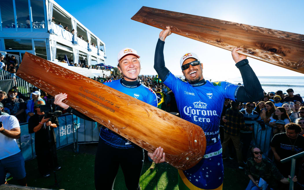 Surfing: Carissa Moore and Italo Ferreira win New Zealand Pro at Raglan ...