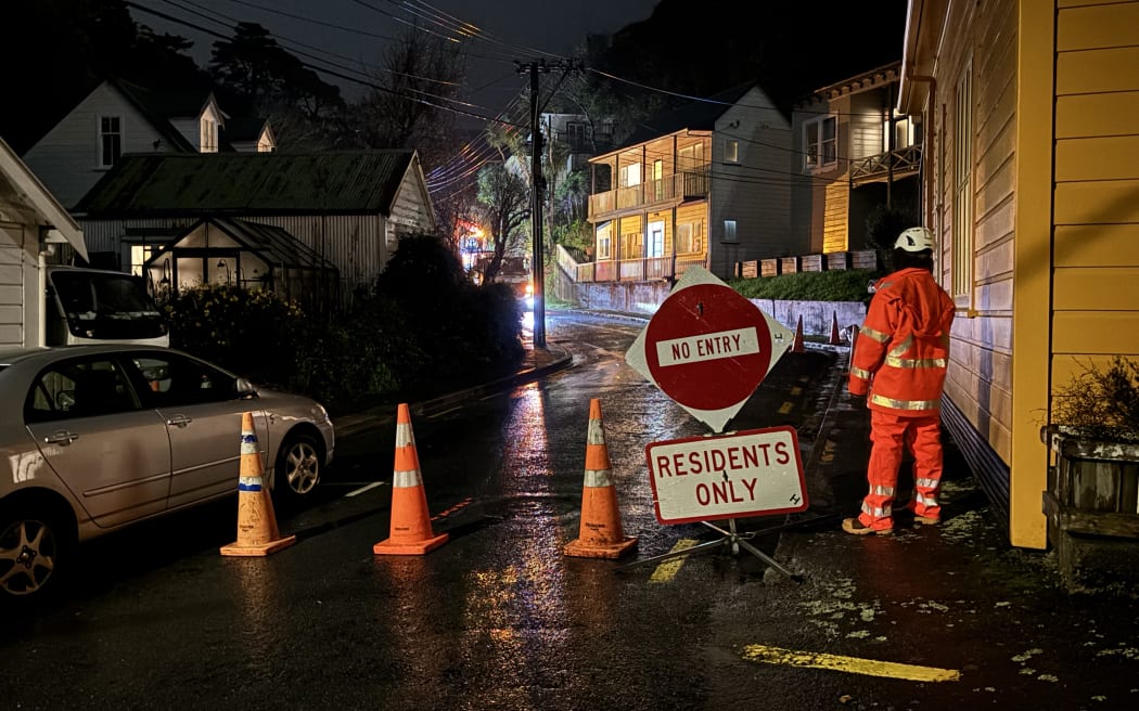 Wellington Water forges ahead month of overnight works on Holloway Rd ...