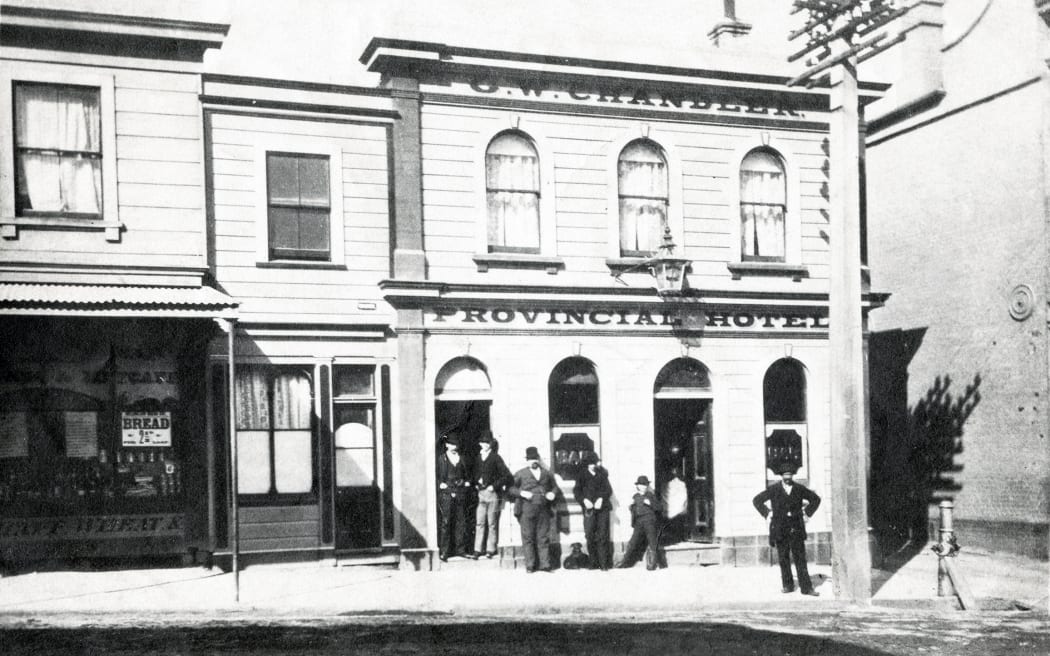 The House: Victorian Parliament amid slum, disease, fires and illegal ...