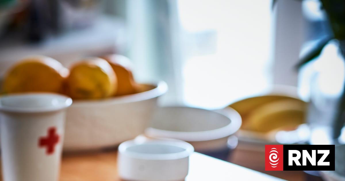 Sesame Anzac biscuits recipe | RNZ