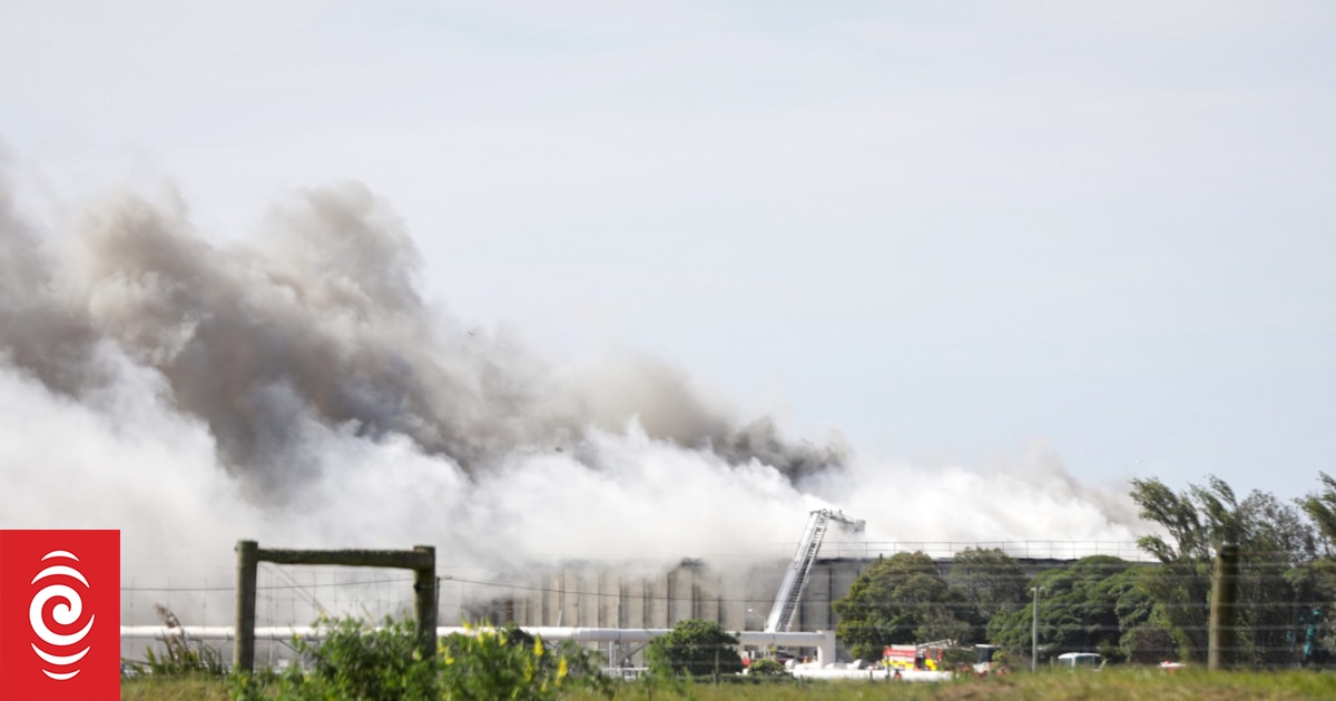 Major fire at Christchurch wastewater plant - latest update | RNZ