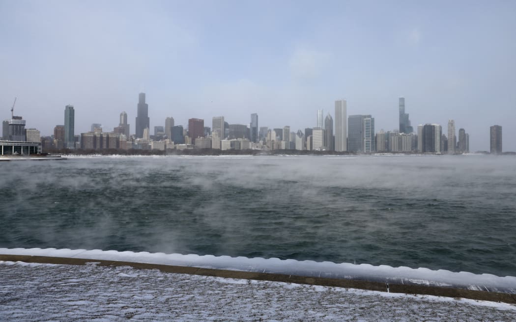 US deep freeze leaves nearly 2 million without power, thousands of ...