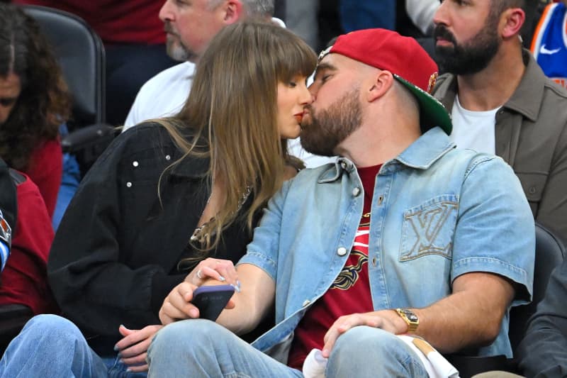 Taylor Swift and Travis Kelce’s wedding a 'cloak and dagger' operation ...