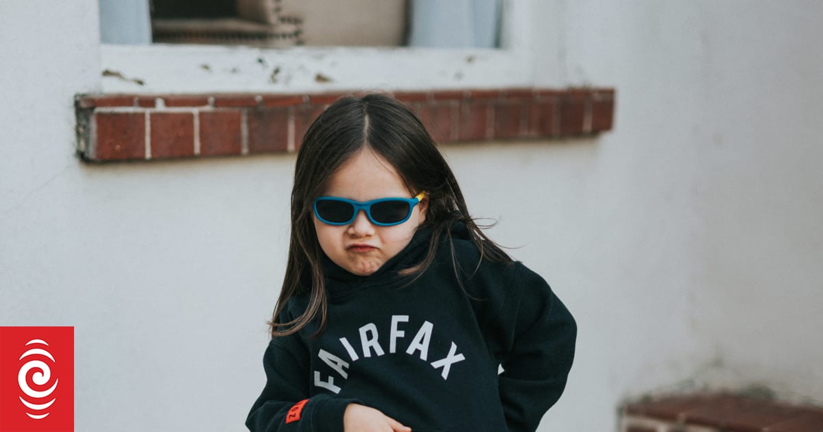 ‘Cool’ people tend to have these six things in common, study finds | RNZ