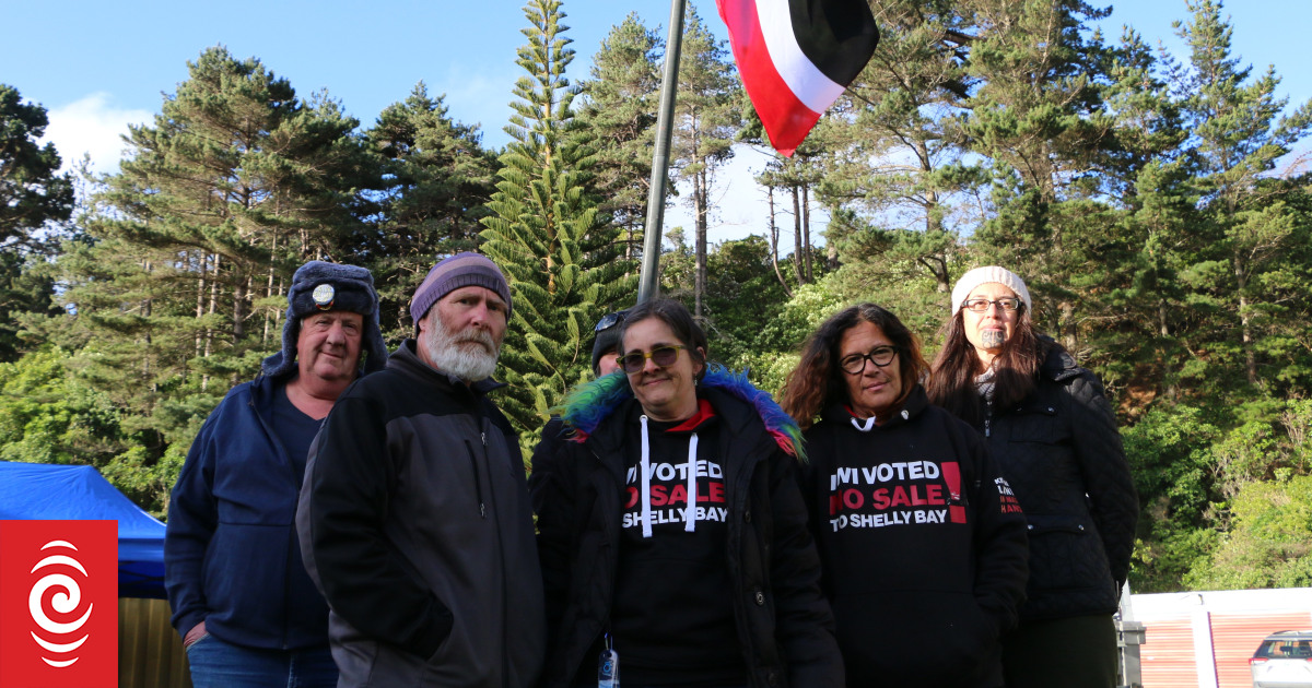 Wellington iwi begins occupation at Shelly Bay | RNZ News