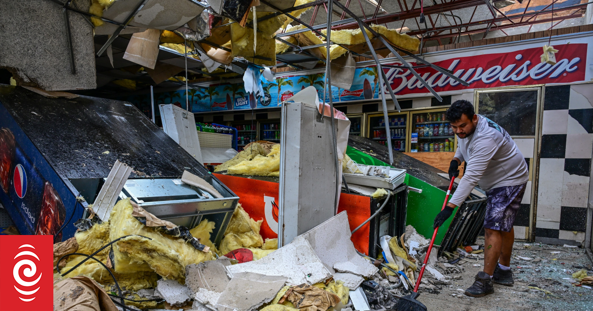 Hurricane Milton death toll rises, hundreds rescued as residents take ...