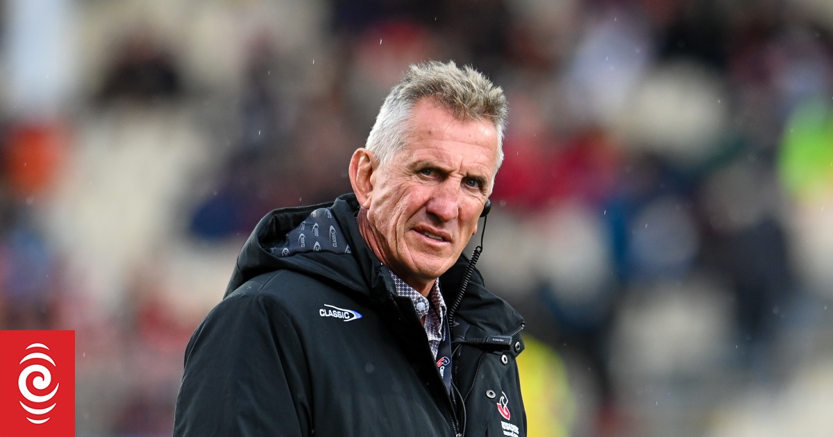 Crusaders keep coach Rob Penney despite poor Super Rugby season | RNZ News