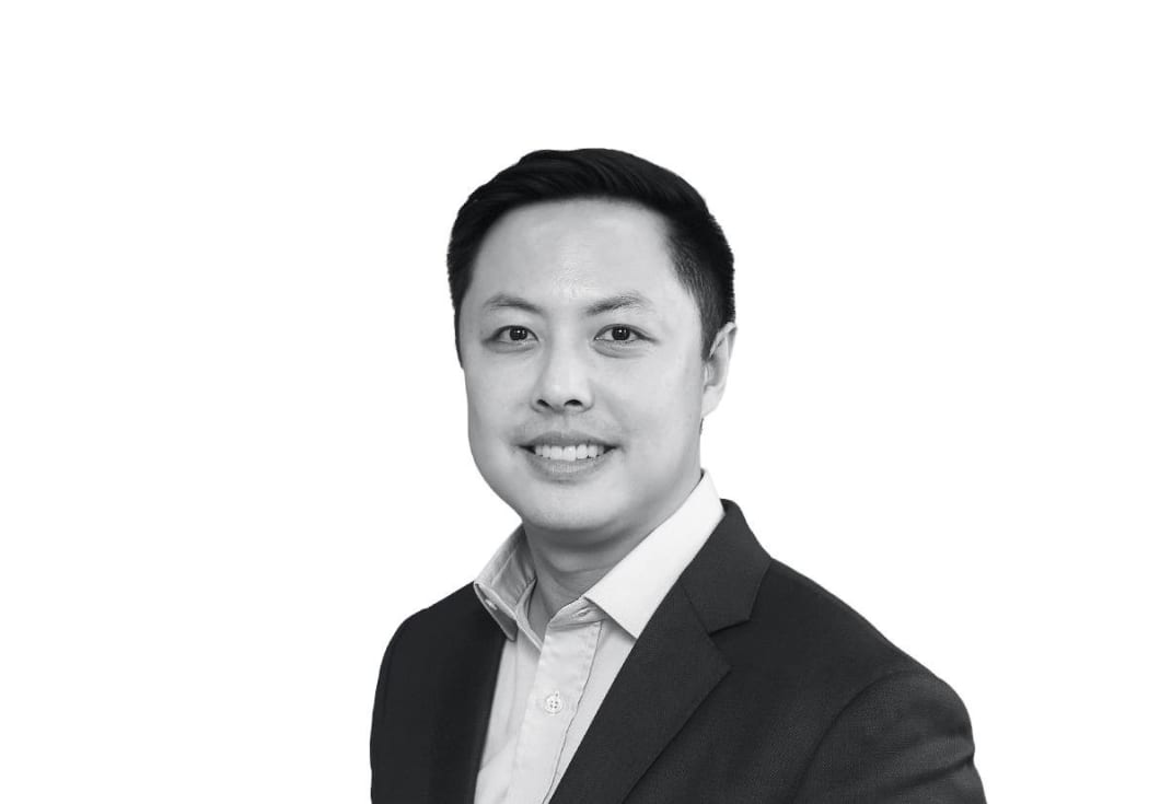 Medicinal cannabis clinic gives alternative to black market - Drug ...