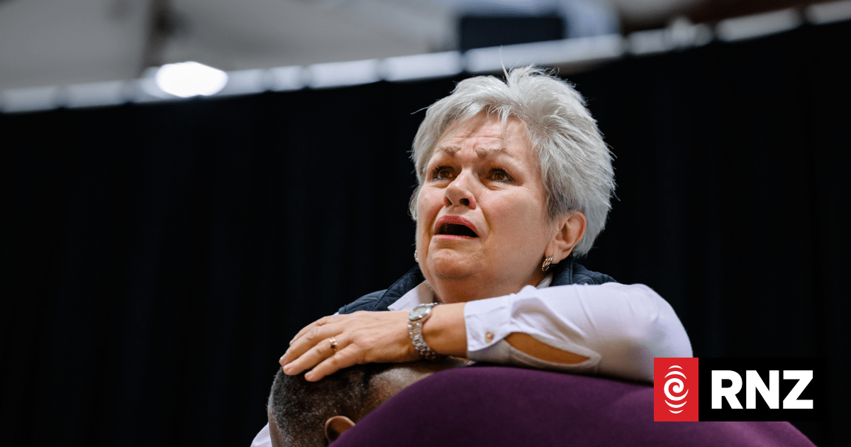Best Song Eva: Susan Bullock | RNZ