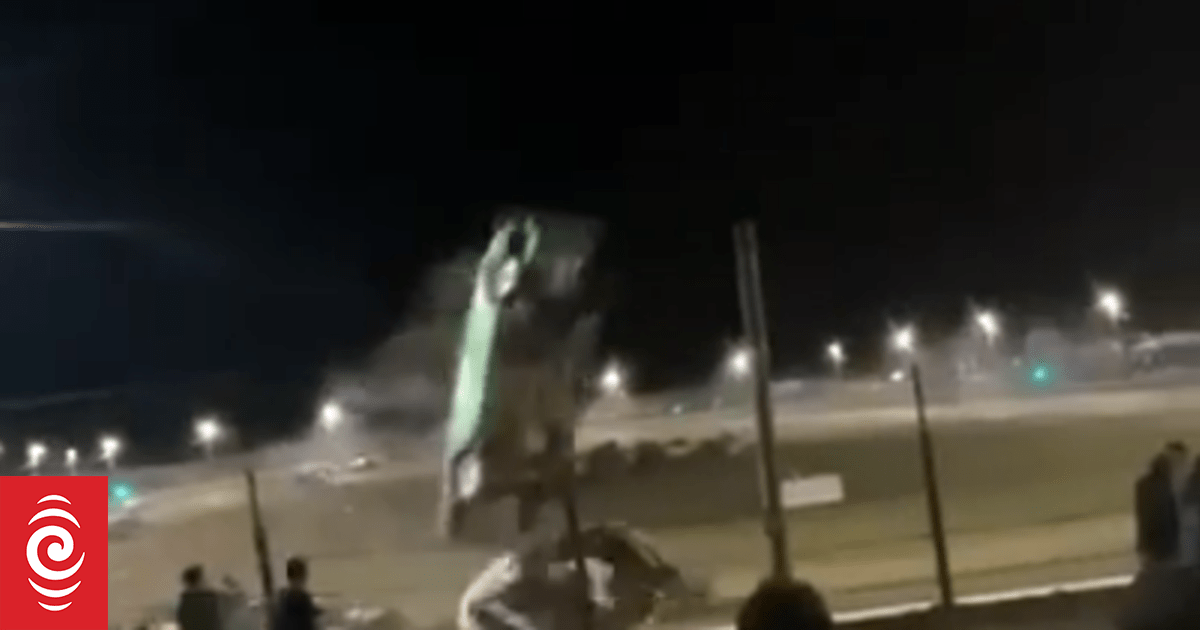 Investigation underway after Dunedin streetstocks race incident | RNZ